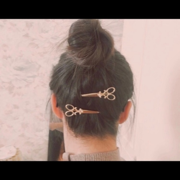 Accessories | Gold Scissors Bobby Pins Pack Of 2 | Poshmark